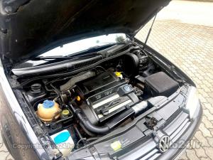 Black Volkswagen Golf 2000 in Tallinn, with an engine capacity of 1.60 L and mileage of 320 thousand km for 1599 €, photo 15 on AUTOMOTO.COM.LV