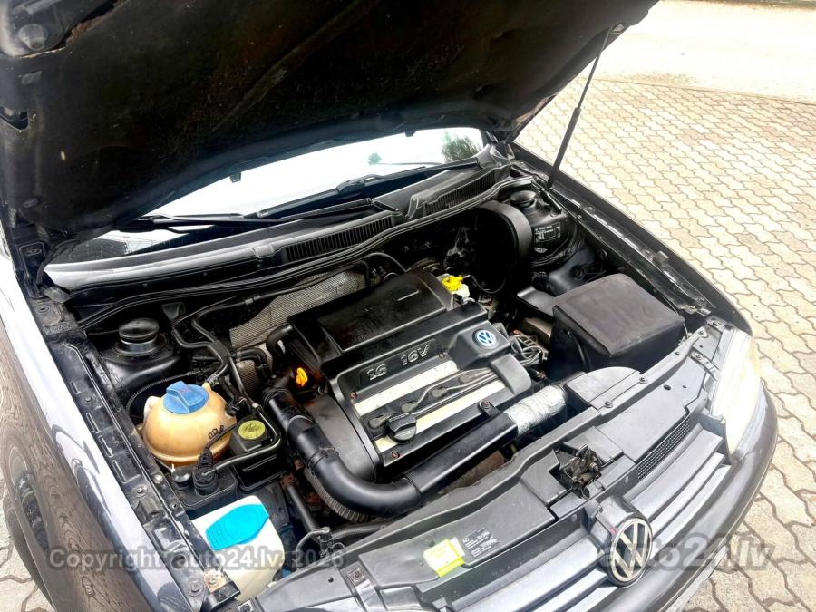 Black Volkswagen Golf 2000 in Tallinn, with an engine capacity of 1.60 L and mileage of 320 thousand km for 1599 €, photo 15 on AUTOMOTO.COM.LV