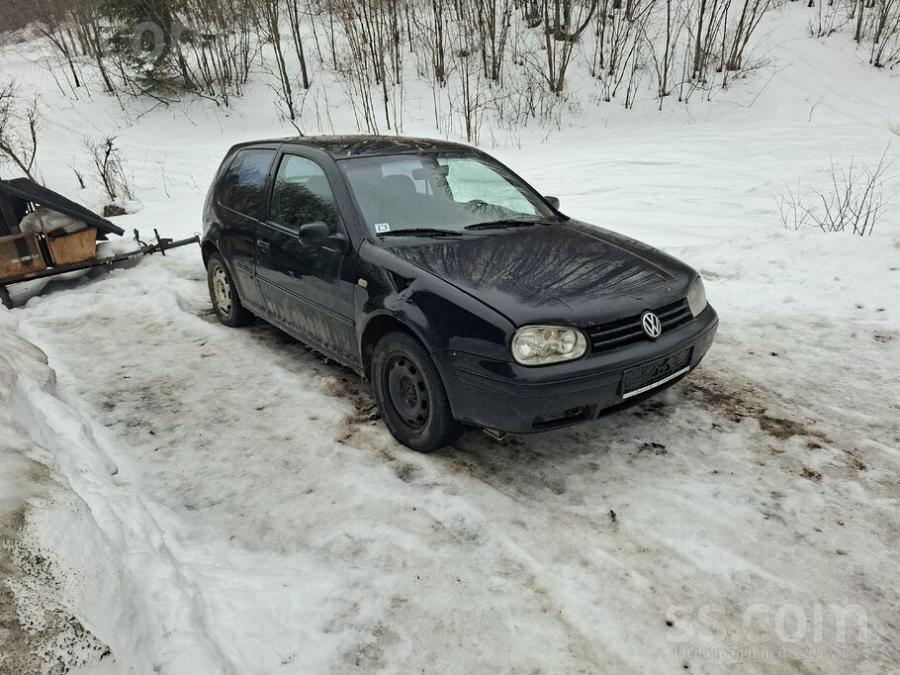 Melns Volkswagen Golf 2000 Madona, ar dzinēja tilpumu 1.90 L un nobraukumu 404 tūkst. km par 415 €, foto 1 vietnē AUTOMOTO.COM.LV