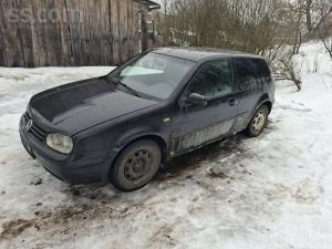 Melns Volkswagen Golf 2000 Madona, ar dzinēja tilpumu 1.90 L un nobraukumu 404 tūkst. km par 415 €, foto 3 vietnē AUTOMOTO.COM.LV
