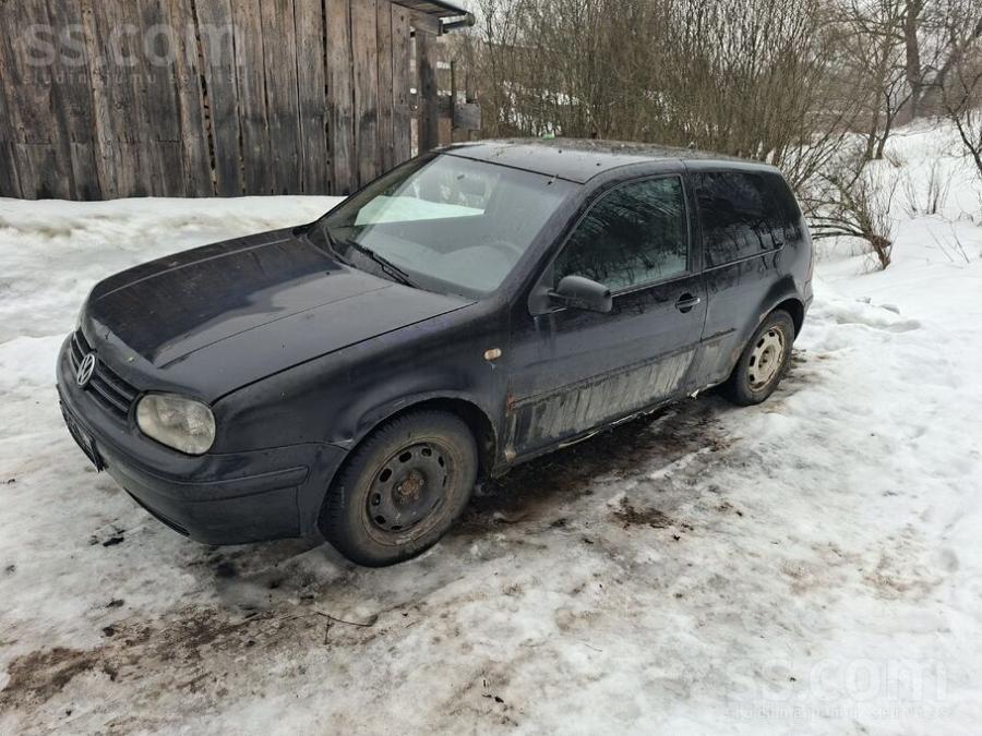 Melns Volkswagen Golf 2000 Madona, ar dzinēja tilpumu 1.90 L un nobraukumu 404 tūkst. km par 415 €, foto 3 vietnē AUTOMOTO.COM.LV