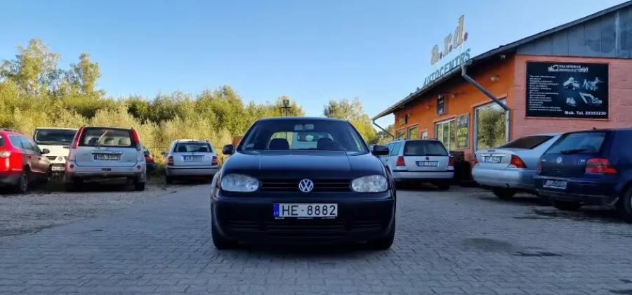 Melns Volkswagen Golf 2000 Valmiera, ar dzinēja tilpumu 2.00 L un nobraukumu 351 tūkst. km par 1350 €, foto 9 vietnē AUTOMOTO.COM.LV
