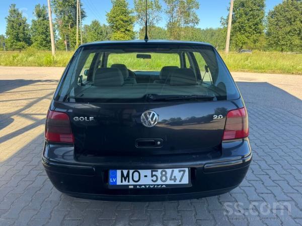 Melns Volkswagen Golf 2000 Ogre, ar dzinēja tilpumu 2.00 L un nobraukumu 275 tūkst. km par 990 €, foto 8 vietnē AUTOMOTO.COM.LV