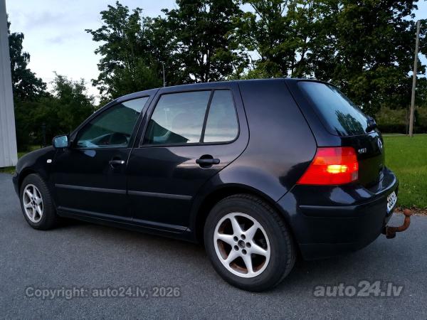 Black Volkswagen Golf 2000 in Tartu, with an engine capacity of 1.90 L and mileage of 340 thousand km for 990 €, photo 4 on AUTOMOTO.COM.LV