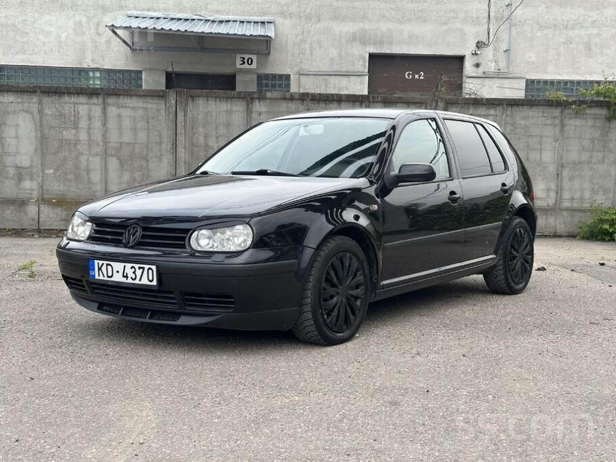 Melns Volkswagen Golf 2001 Rīga, ar dzinēja tilpumu 1.90 L un nobraukumu 281 tūkst. km par 1280 €, foto 1 vietnē AUTOMOTO.COM.LV