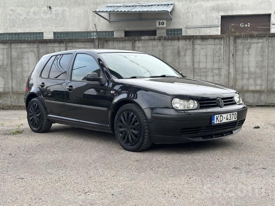 Melns Volkswagen Golf 2001 Rīga, ar dzinēja tilpumu 1.90 L un nobraukumu 281 tūkst. km par 1280 €, foto 3 vietnē AUTOMOTO.COM.LV