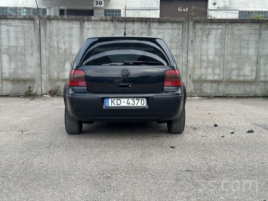 Melns Volkswagen Golf 2001 Rīga, ar dzinēja tilpumu 1.90 L un nobraukumu 281 tūkst. km par 1280 €, foto 6 vietnē AUTOMOTO.COM.LV