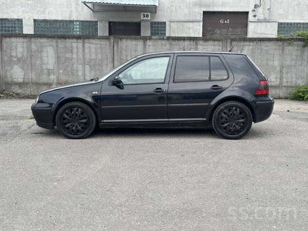 Melns Volkswagen Golf 2001 Rīga, ar dzinēja tilpumu 1.90 L un nobraukumu 281 tūkst. km par 1280 €, foto 8 vietnē AUTOMOTO.COM.LV