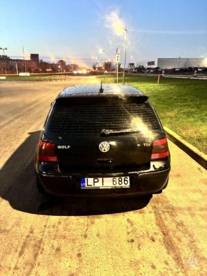 Black Volkswagen Golf 2001 in Klaipeda, with an engine capacity of 1.90 L and mileage of 300 thousand km for 1450 €, photo 4 on AUTOMOTO.COM.LV