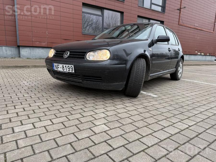 Melns Volkswagen Golf 2001 Rīga, ar dzinēja tilpumu 1.60 L un nobraukumu 345 tūkst. km par 600 €, foto 3 vietnē AUTOMOTO.COM.LV