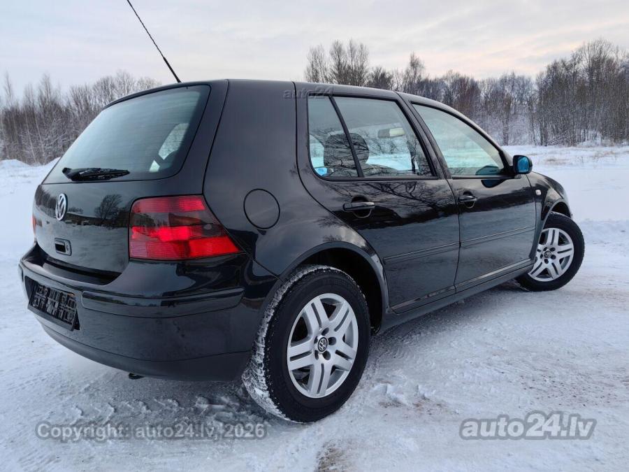 Melns Volkswagen Golf 2001 Tartu, ar dzinēja tilpumu 1.90 L un nobraukumu 311 tūkst. km par 4890 €, foto 2 vietnē AUTOMOTO.COM.LV