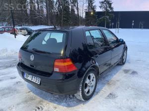 Melns Volkswagen Golf 2001 Rīga, ar dzinēja tilpumu 1.60 L un nobraukumu 345 tūkst. km par 1800 €, foto 4 vietnē AUTOMOTO.COM.LV