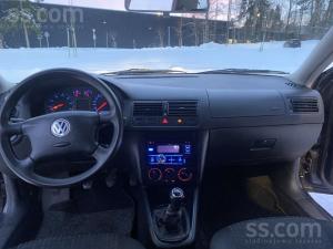 Melns Volkswagen Golf 2001 Rīga, ar dzinēja tilpumu 1.60 L un nobraukumu 345 tūkst. km par 1800 €, foto 15 vietnē AUTOMOTO.COM.LV