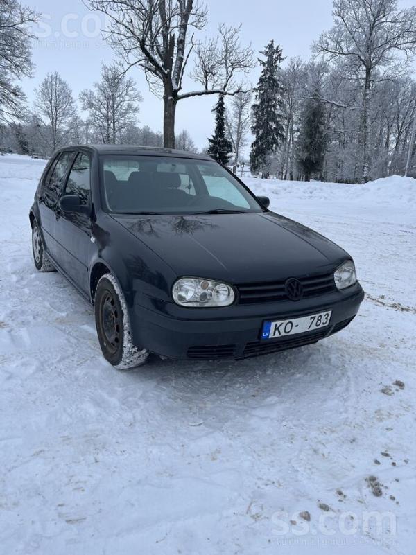 Melns Volkswagen Golf 2001 Gulbene, ar dzinēja tilpumu 1.90 L un nobraukumu 390 tūkst. km par 1350 €, foto 2 vietnē AUTOMOTO.COM.LV
