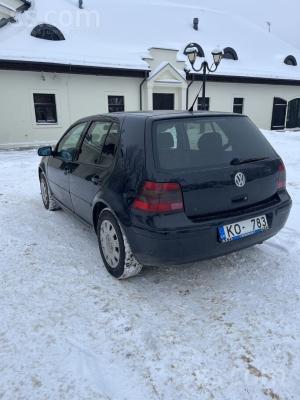 Melns Volkswagen Golf 2001 Gulbene, ar dzinēja tilpumu 1.90 L un nobraukumu 390 tūkst. km par 1350 €, foto 5 vietnē AUTOMOTO.COM.LV