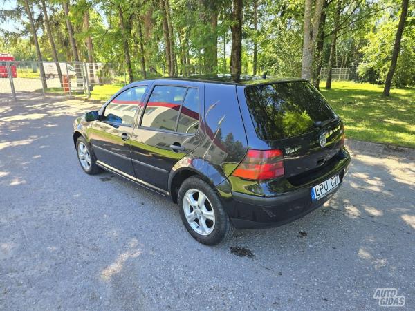 Melns Volkswagen Golf 2001 Radviliškis, ar dzinēja tilpumu 1.90 L un nobraukumu 334 tūkst. km par 1290 €, foto 4 vietnē AUTOMOTO.COM.LV