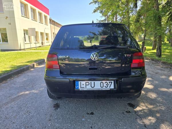 Melns Volkswagen Golf 2001 Radviliškis, ar dzinēja tilpumu 1.90 L un nobraukumu 334 tūkst. km par 1290 €, foto 10 vietnē AUTOMOTO.COM.LV