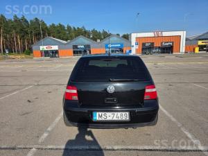Black Volkswagen Golf 2001 in Riga, with an engine capacity of 1.90 L and mileage of 333 thousand km for 1300 €, photo 5 on AUTOMOTO.COM.LV