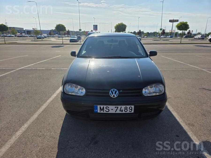 Black Volkswagen Golf 2001 in Riga, with an engine capacity of 1.90 L and mileage of 333 thousand km for 1300 €, photo 9 on AUTOMOTO.COM.LV