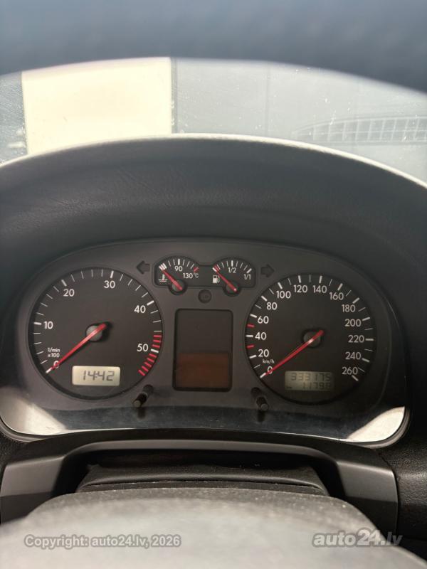 Black Volkswagen Golf 2001 in Tallinn, with an engine capacity of 1.90 L and mileage of 333 thousand km for 1450 €, photo 5 on AUTOMOTO.COM.LV