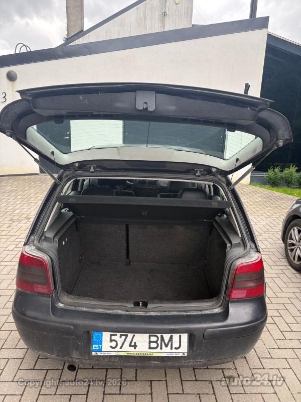 Black Volkswagen Golf 2001 in Tallinn, with an engine capacity of 1.90 L and mileage of 333 thousand km for 1450 €, photo 6 on AUTOMOTO.COM.LV