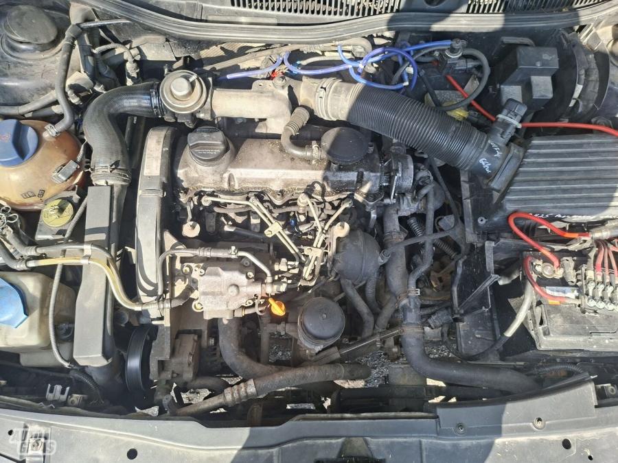 Black Volkswagen Golf 2001 in Panevezys, with an engine capacity of 1.90 L and mileage of 410 thousand km for 1000 €, photo 7 on AUTOMOTO.COM.LV