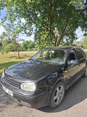 Black Volkswagen Golf 2001 in Panevezys, with an engine capacity of 1.90 L and mileage of 410 thousand km for 1000 €, photo 13 on AUTOMOTO.COM.LV