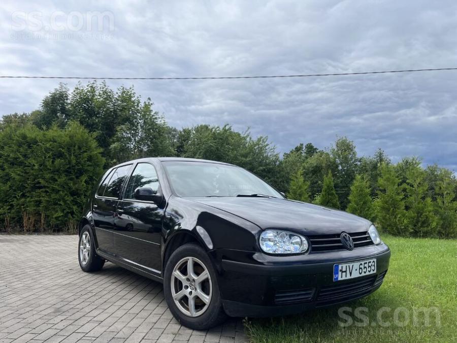 Black Volkswagen Golf 2001 in Jelgava, with an engine capacity of 1.90 L and mileage of 500 thousand km for 1300 €, photo 1 on AUTOMOTO.COM.LV