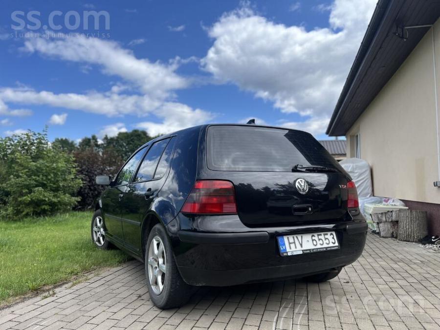 Black Volkswagen Golf 2001 in Jelgava, with an engine capacity of 1.90 L and mileage of 500 thousand km for 1300 €, photo 4 on AUTOMOTO.COM.LV