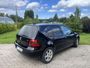 Black Volkswagen Golf 2001 in Jelgava, with an engine capacity of 1.90 L and mileage of 500 thousand km for 1300 €, photo 8 on AUTOMOTO.COM.LV