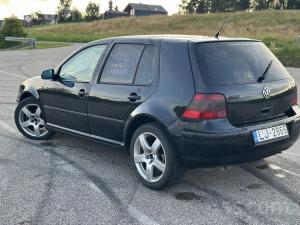 Melns Volkswagen Golf 2001 Valmiera, ar dzinēja tilpumu 1.90 L un nobraukumu 0 tūkst. km par 1550 €, foto 4 vietnē AUTOMOTO.COM.LV