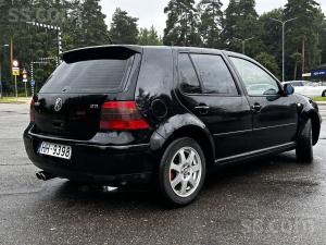 Melns Volkswagen Golf 2001 Rīga, ar dzinēja tilpumu 1.80 L un nobraukumu 0 tūkst. km par 1100 €, foto 4 vietnē AUTOMOTO.COM.LV