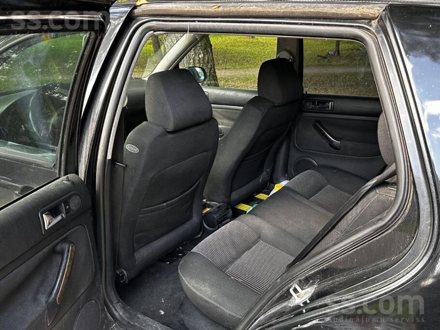 Melns Volkswagen Golf 2001 Rīga, ar dzinēja tilpumu 1.80 L un nobraukumu 0 tūkst. km par 1100 €, foto 7 vietnē AUTOMOTO.COM.LV