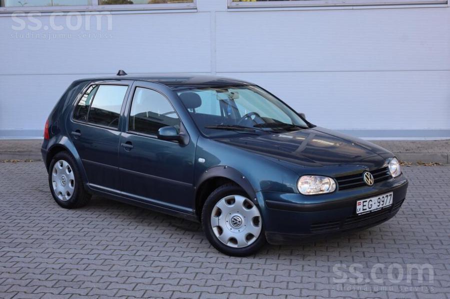 Black Volkswagen Golf 2001 in Riga, with an engine capacity of 2.00 L and mileage of 117 thousand km for 2495 €, photo 5 on AUTOMOTO.COM.LV