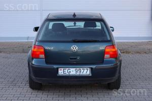 Black Volkswagen Golf 2001 in Riga, with an engine capacity of 2.00 L and mileage of 117 thousand km for 2495 €, photo 7 on AUTOMOTO.COM.LV
