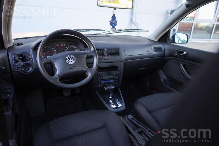 Black Volkswagen Golf 2001 in Riga, with an engine capacity of 2.00 L and mileage of 117 thousand km for 2495 €, photo 10 on AUTOMOTO.COM.LV