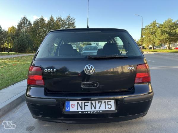 Black Volkswagen Golf 2001 in Siauliai, with an engine capacity of 1.90 L and mileage of 440 thousand km for 1100 €, photo 9 on AUTOMOTO.COM.LV