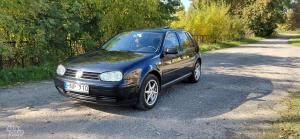 Melns Volkswagen Golf 2001 Raseiniai, ar dzinēja tilpumu 1.90 L un nobraukumu 237 tūkst. km par 1300 €, foto  vietnē AUTOMOTO.COM.LV