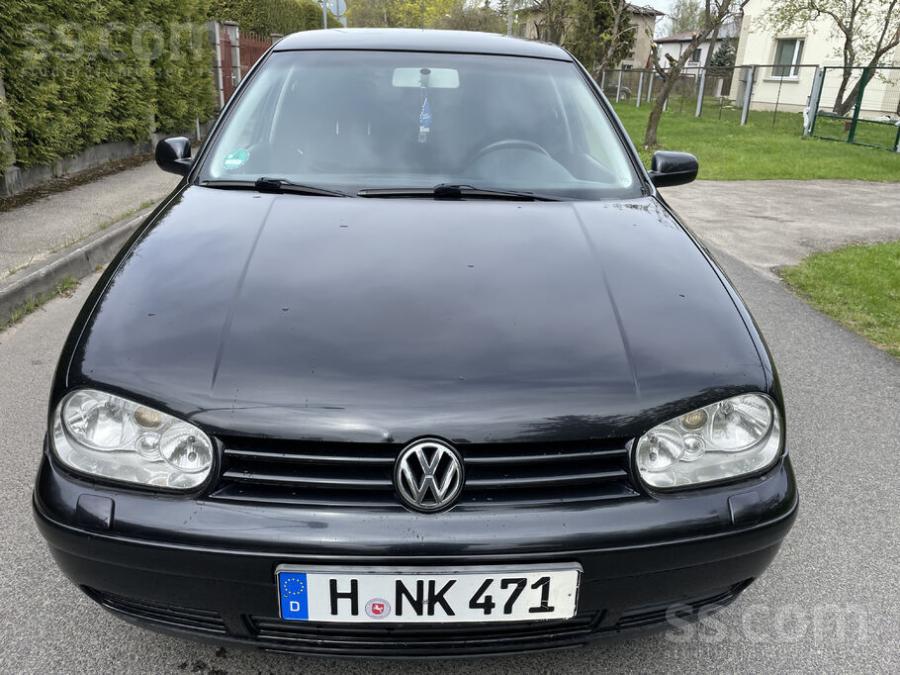 Melns Volkswagen Golf 2002 Rīga, ar dzinēja tilpumu 1.90 L un nobraukumu 345 tūkst. km par 2390 €, foto 2 vietnē AUTOMOTO.COM.LV