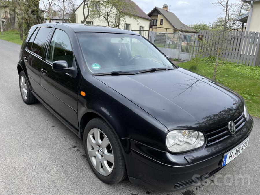 Melns Volkswagen Golf 2002 Rīga, ar dzinēja tilpumu 1.90 L un nobraukumu 345 tūkst. km par 2390 €, foto 3 vietnē AUTOMOTO.COM.LV