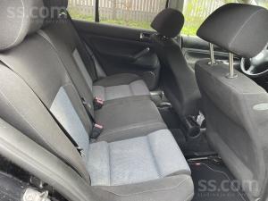 Melns Volkswagen Golf 2002 Rīga, ar dzinēja tilpumu 1.90 L un nobraukumu 345 tūkst. km par 2390 €, foto 13 vietnē AUTOMOTO.COM.LV
