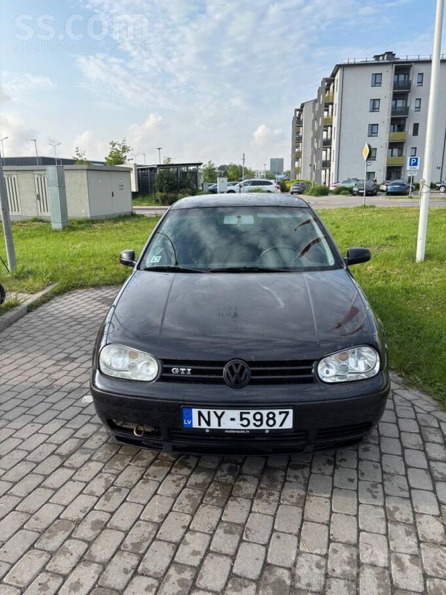 Black Volkswagen Golf 2002 in Riga, with an engine capacity of 1.90 L and mileage of 360 thousand km for 1850 €, photo 1 on AUTOMOTO.COM.LV