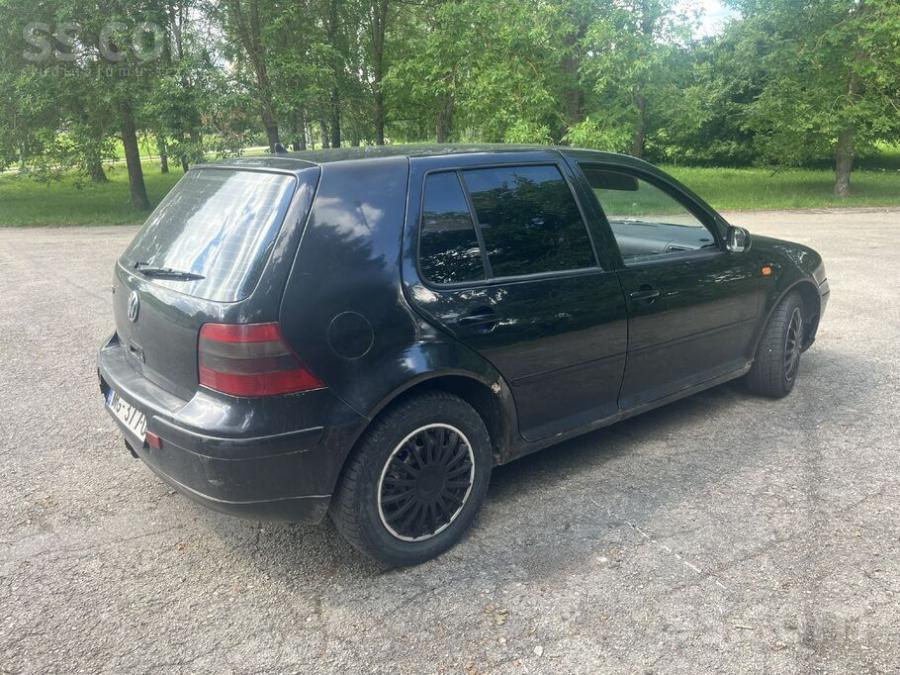 Melns Volkswagen Golf 2002 Aizkraukle, ar dzinēja tilpumu 1.90 L un nobraukumu 350 tūkst. km par 900 €, foto 7 vietnē AUTOMOTO.COM.LV