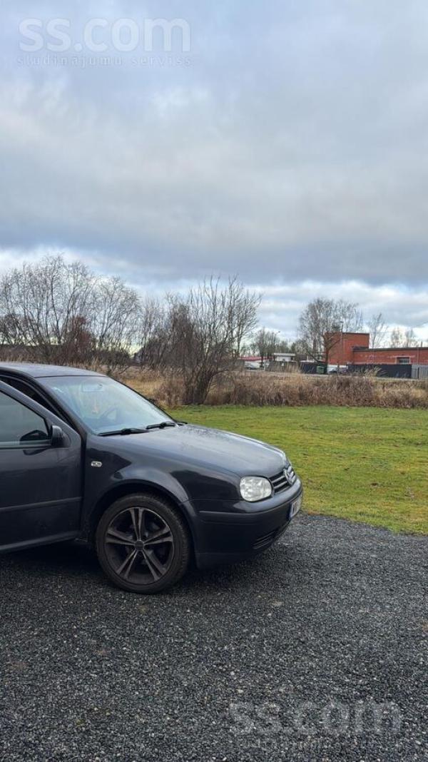 Melns Volkswagen Golf 2002 Bauska, ar dzinēja tilpumu 1.90 L un nobraukumu 407 tūkst. km par 1300 €, foto 6 vietnē AUTOMOTO.COM.LV