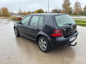 Melns Volkswagen Golf 2002 Dobele, ar dzinēja tilpumu 1.90 L un nobraukumu 412 tūkst. km par 1500 €, foto 3 vietnē AUTOMOTO.COM.LV