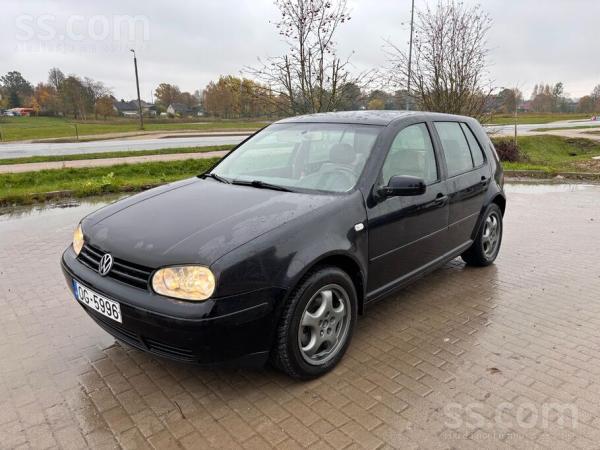 Melns Volkswagen Golf 2002 Dobele, ar dzinēja tilpumu 1.90 L un nobraukumu 412 tūkst. km par 1500 €, foto 4 vietnē AUTOMOTO.COM.LV
