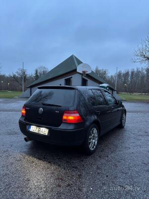 Melns Volkswagen Golf 2002 Tallina, ar dzinēja tilpumu 2.30 L un nobraukumu 192 tūkst. km par 3500 €, foto 2 vietnē AUTOMOTO.COM.LV