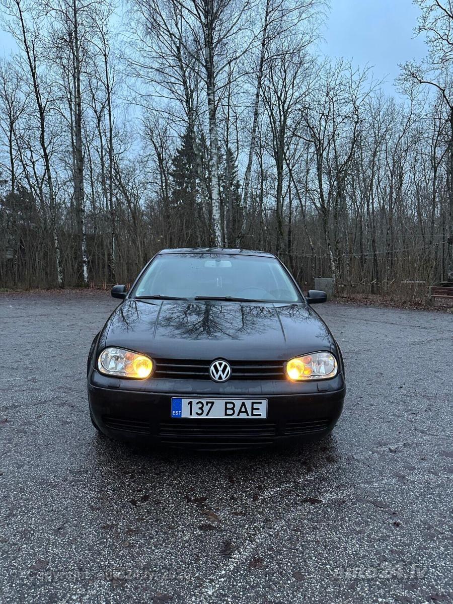 Melns Volkswagen Golf 2002 Tallina, ar dzinēja tilpumu 2.30 L un nobraukumu 192 tūkst. km par 3500 €, foto 7 vietnē AUTOMOTO.COM.LV