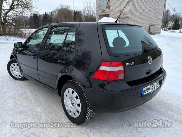 Black Volkswagen Golf 2002 in Viljandi, with an engine capacity of 1.90 L and mileage of 213 thousand km for 3790 €, photo 2 on AUTOMOTO.COM.LV