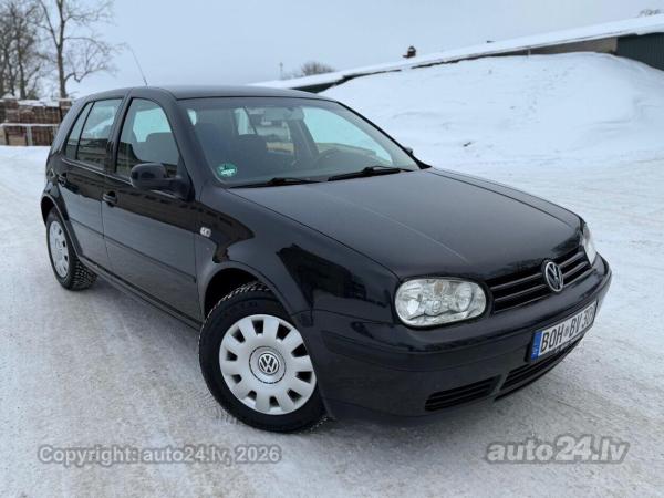 Black Volkswagen Golf 2002 in Viljandi, with an engine capacity of 1.90 L and mileage of 213 thousand km for 3790 €, photo 3 on AUTOMOTO.COM.LV